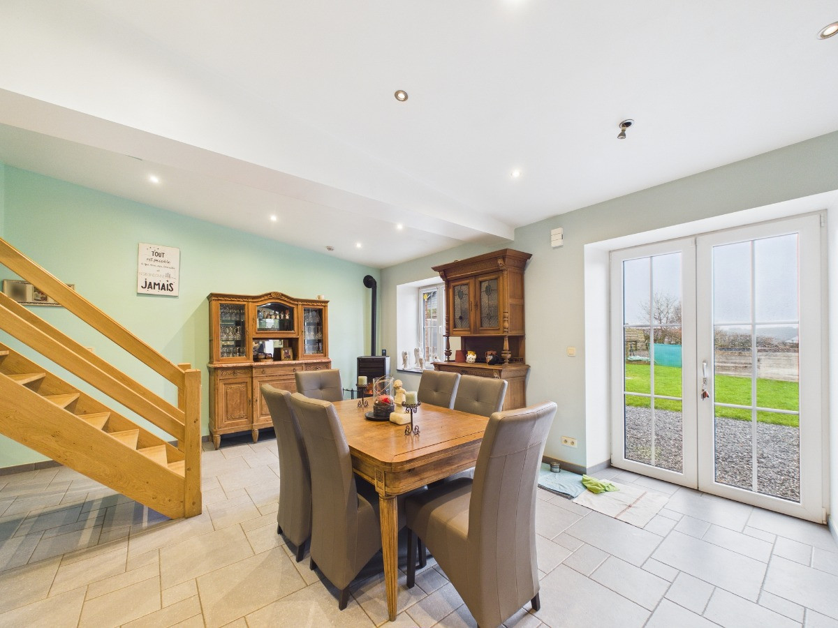 Maison 3 façades avec jardin à Corbion (Bouillon) € 220 000 | ERA