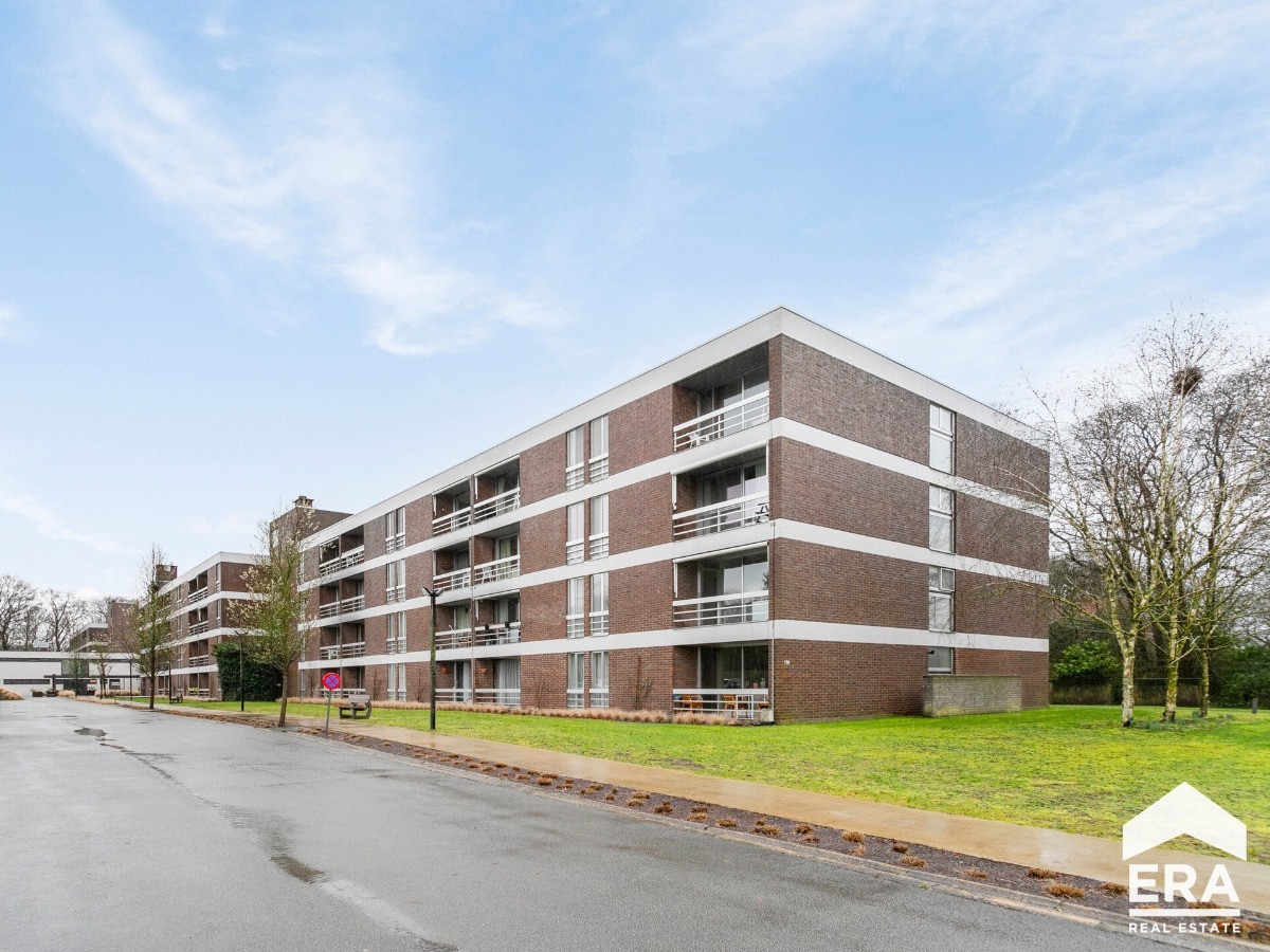 Gerenoveerde serviceflat op rustige locatie te Assebroek € 129 000 | ERA