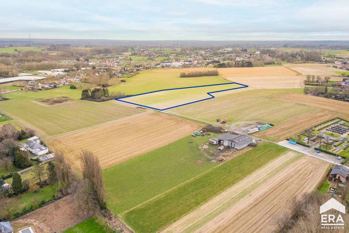 5 landbouwgronden op een perceel van 2,4 hectare € 180 000 | ERA