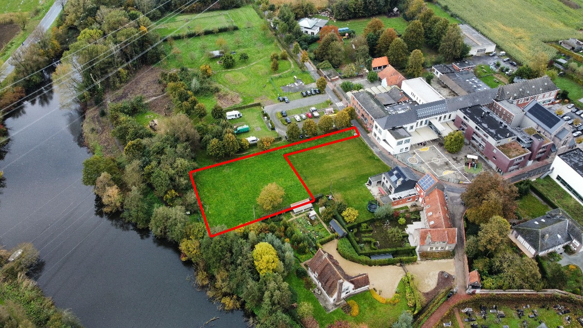 Building plot on the old Leie River in Machelen village € 325 000 | ERA