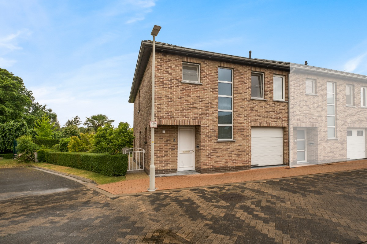 Instapklare woning met tuin en garage in rustige buurt! € 475 000 | ERA