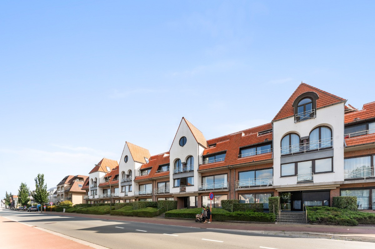 3 slaapkamer appartement te koop in Sint-Idesbald! € 325 000 | ERA